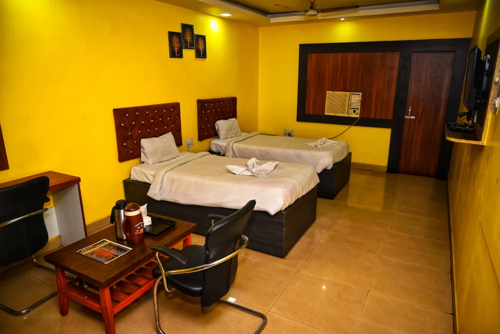 Executive Room - HOTEL RELIANCE
